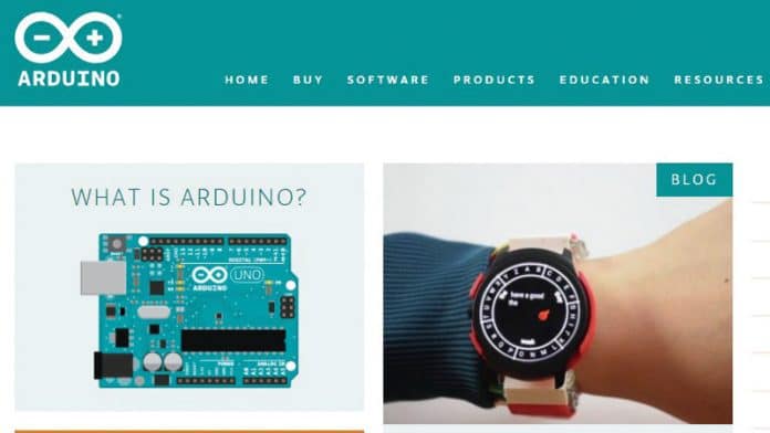 Storing Sensor Data in IoT Platforms Using Arduino